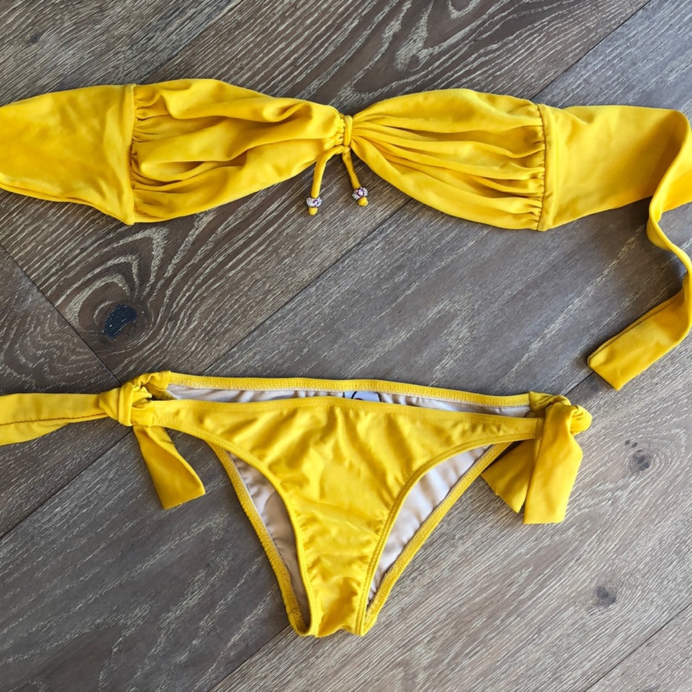 Yellow Bikini Gem